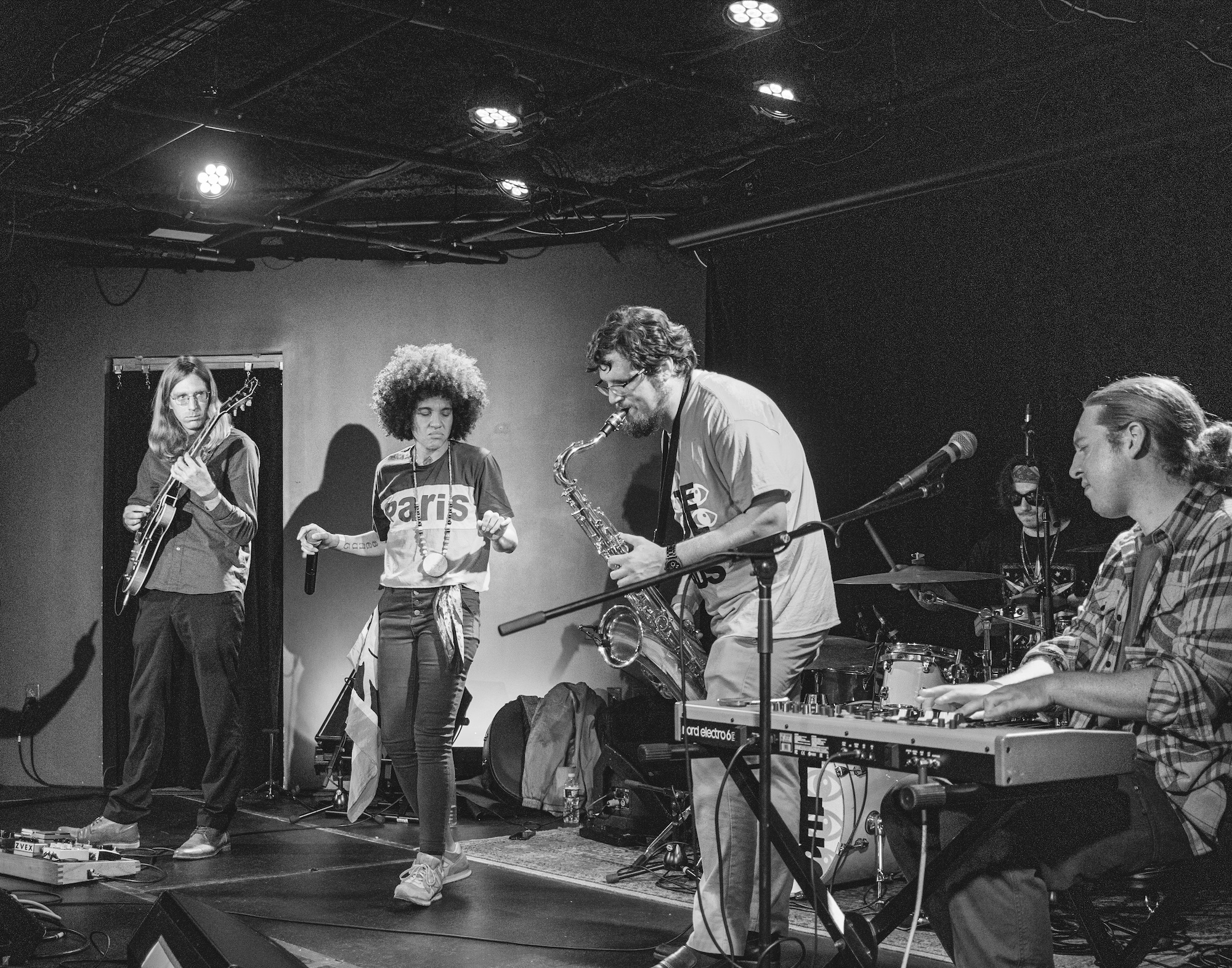 The Bulkheads and Adrienne Mack-Davis with alunarlanding, Dave Gutter ...