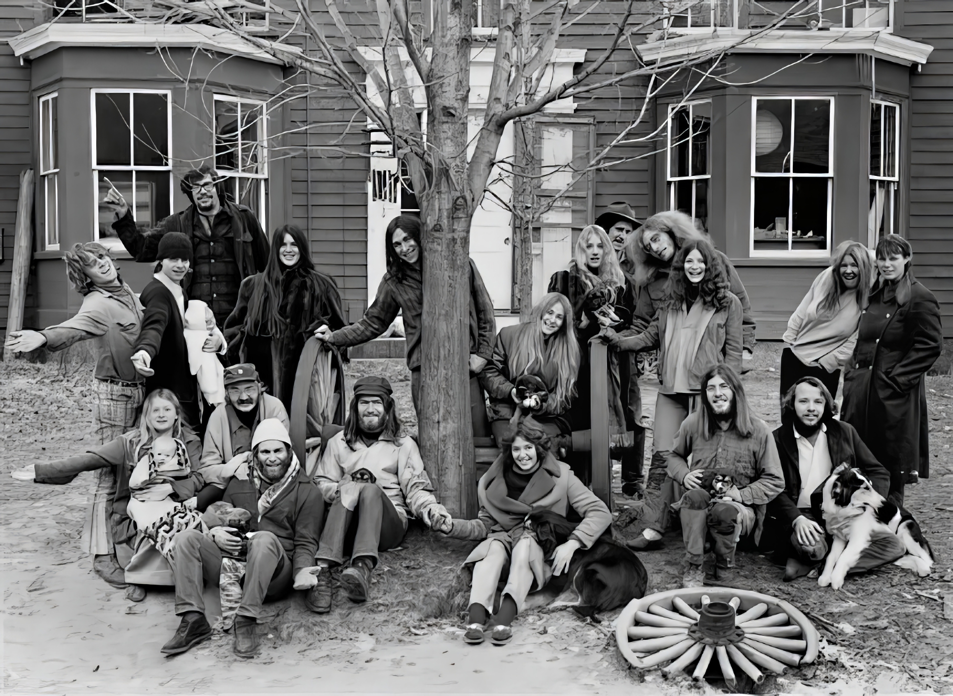 Far Out: Life on and after the commune – SPACE