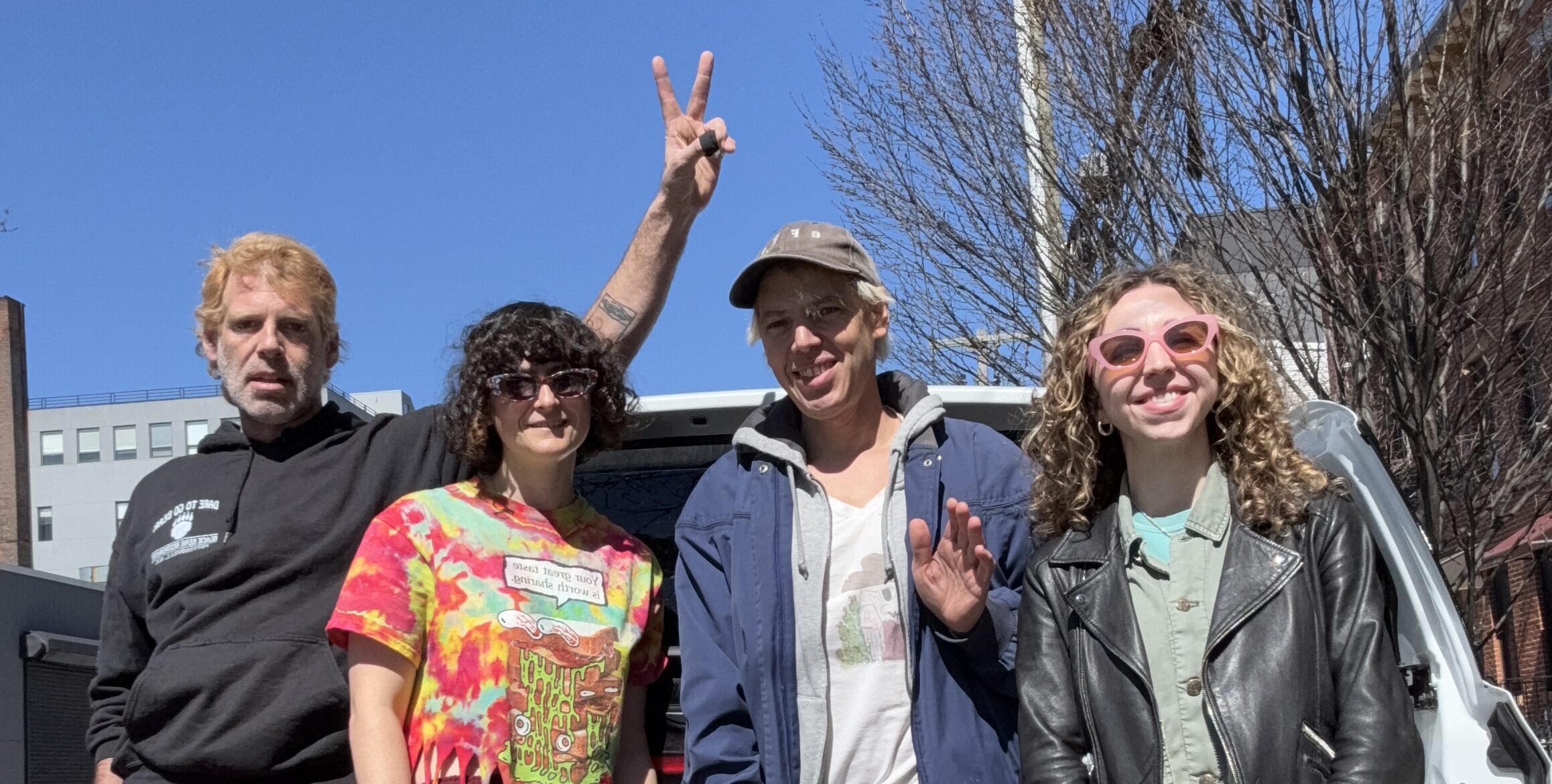 Jeffrey Lewis & The Voltage with Grasping Straws and David Heatley – SPACE